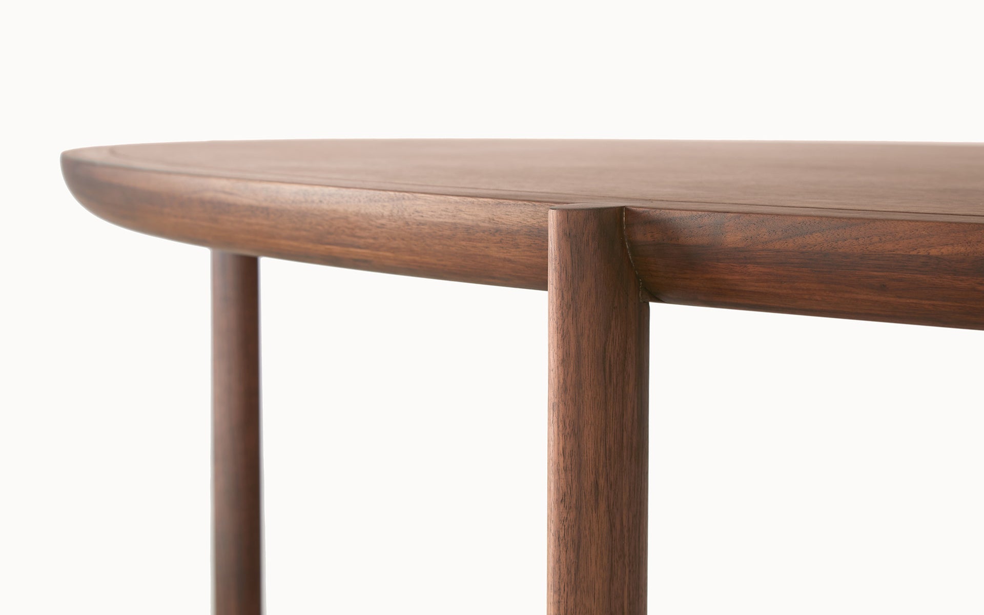 Spoke Ellipse Table